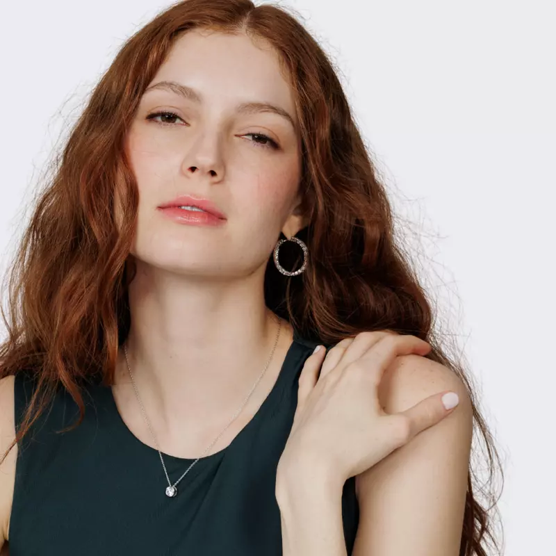 Beveled Bezel Pendant - 18K Yellow Gold